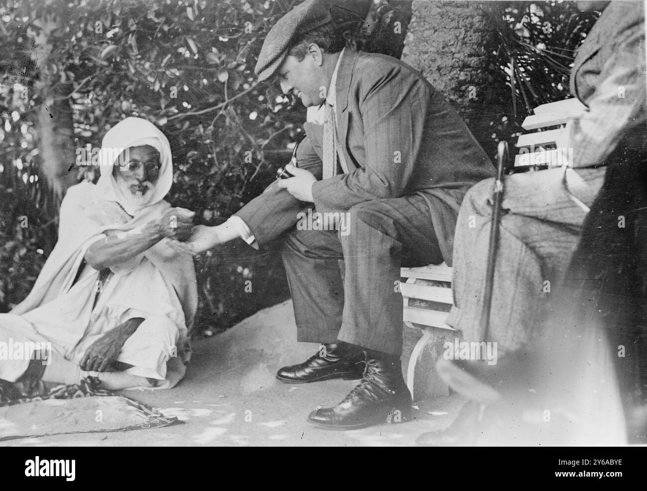 New york theatrical manager hi-res stock photography and images - Alamy