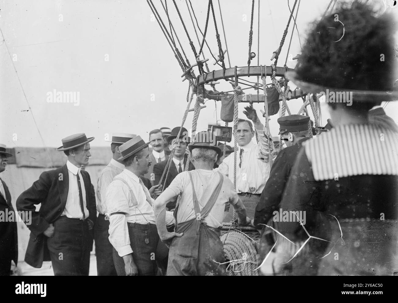 1911 july 8 hi-res stock photography and images - Alamy