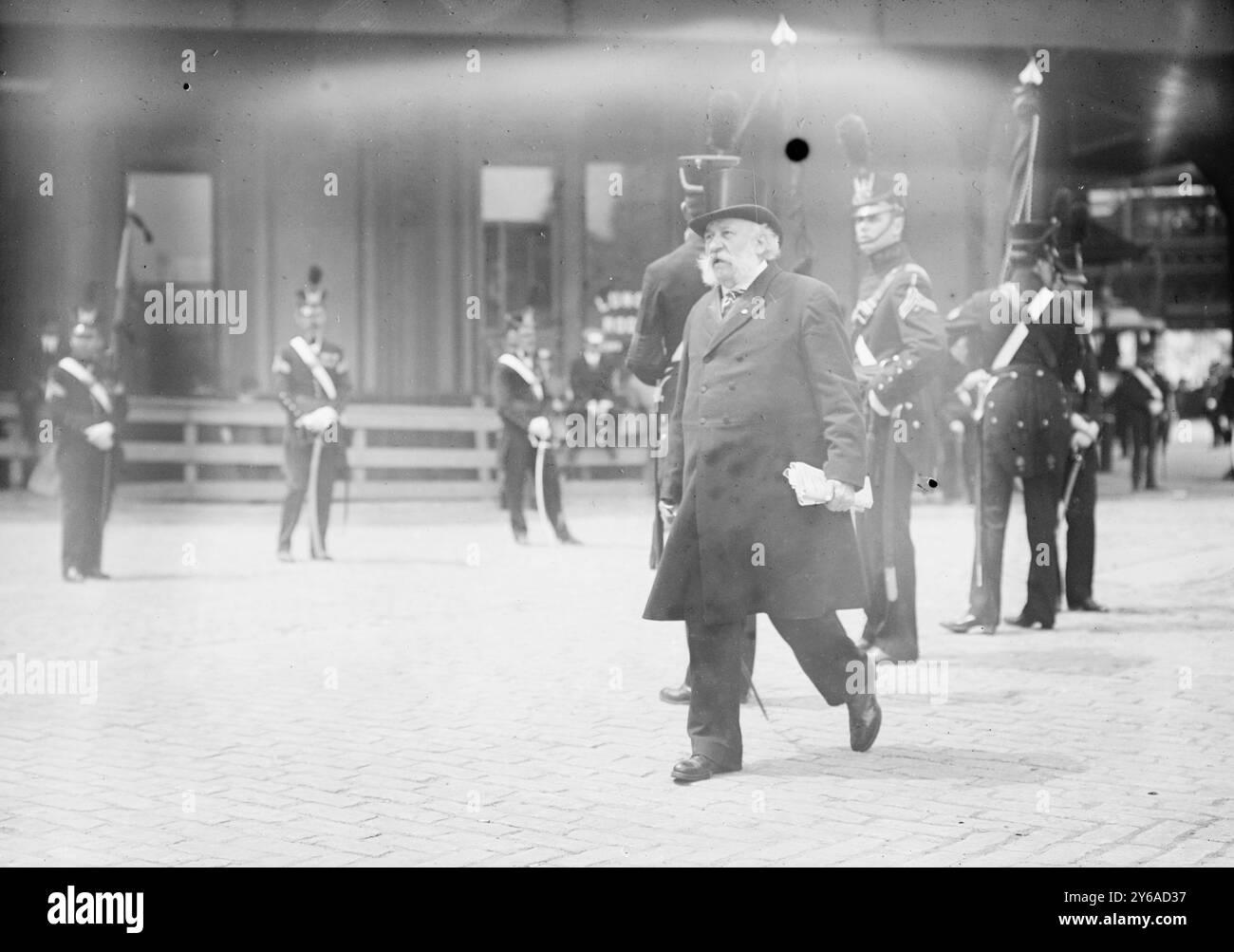 Gen. Woodford at Grant funeral, Photo shows General Stewart L. Woodford ...