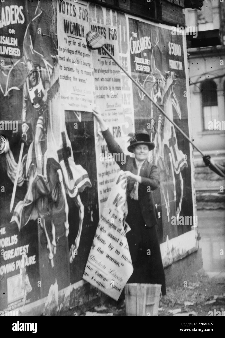 Bill hall Black and White Stock Photos & Images - Alamy