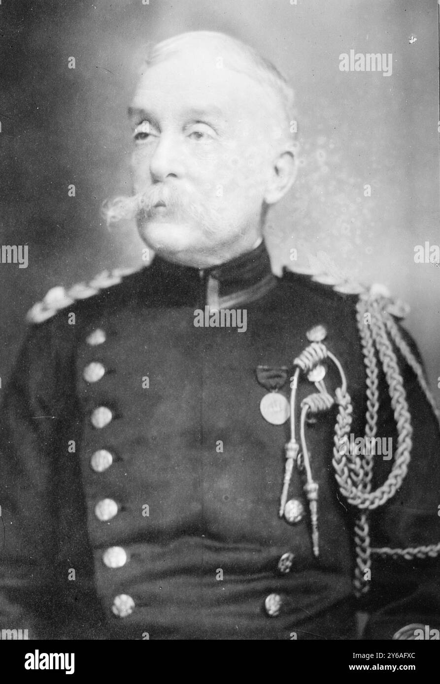 U s army officer in Black and White Stock Photos & Images - Alamy