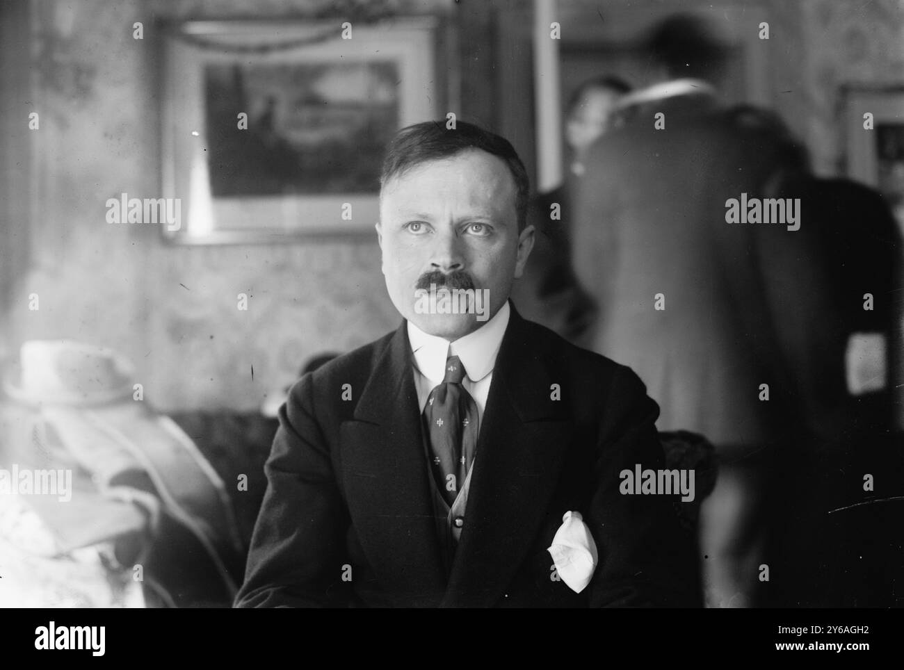 Tuberculosis researcher hi-res stock photography and images - Alamy