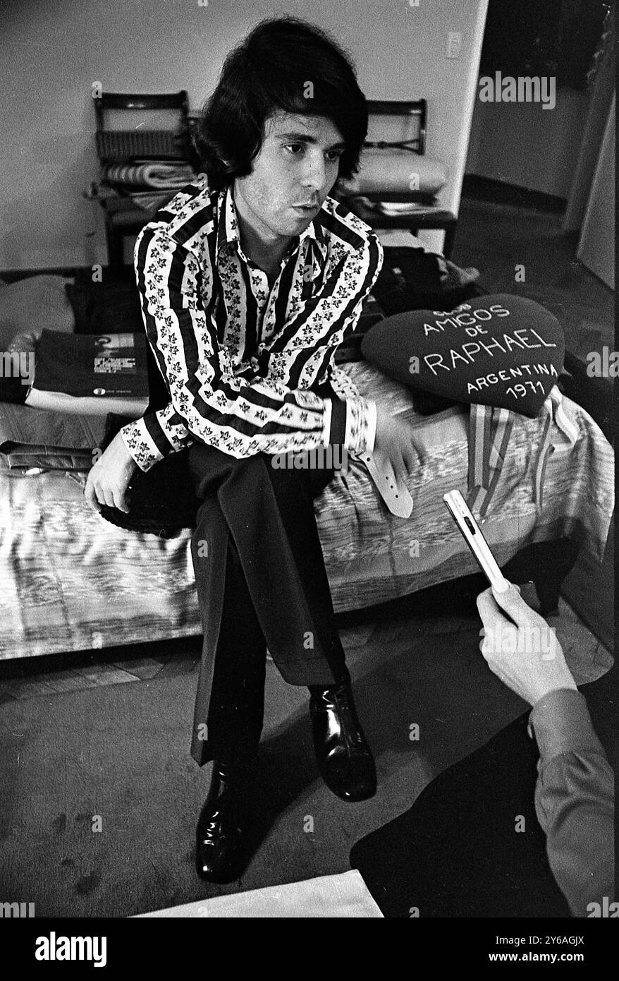 Spanish popular singer Raphael (born Miguel Rafael Martos Sánchez ...