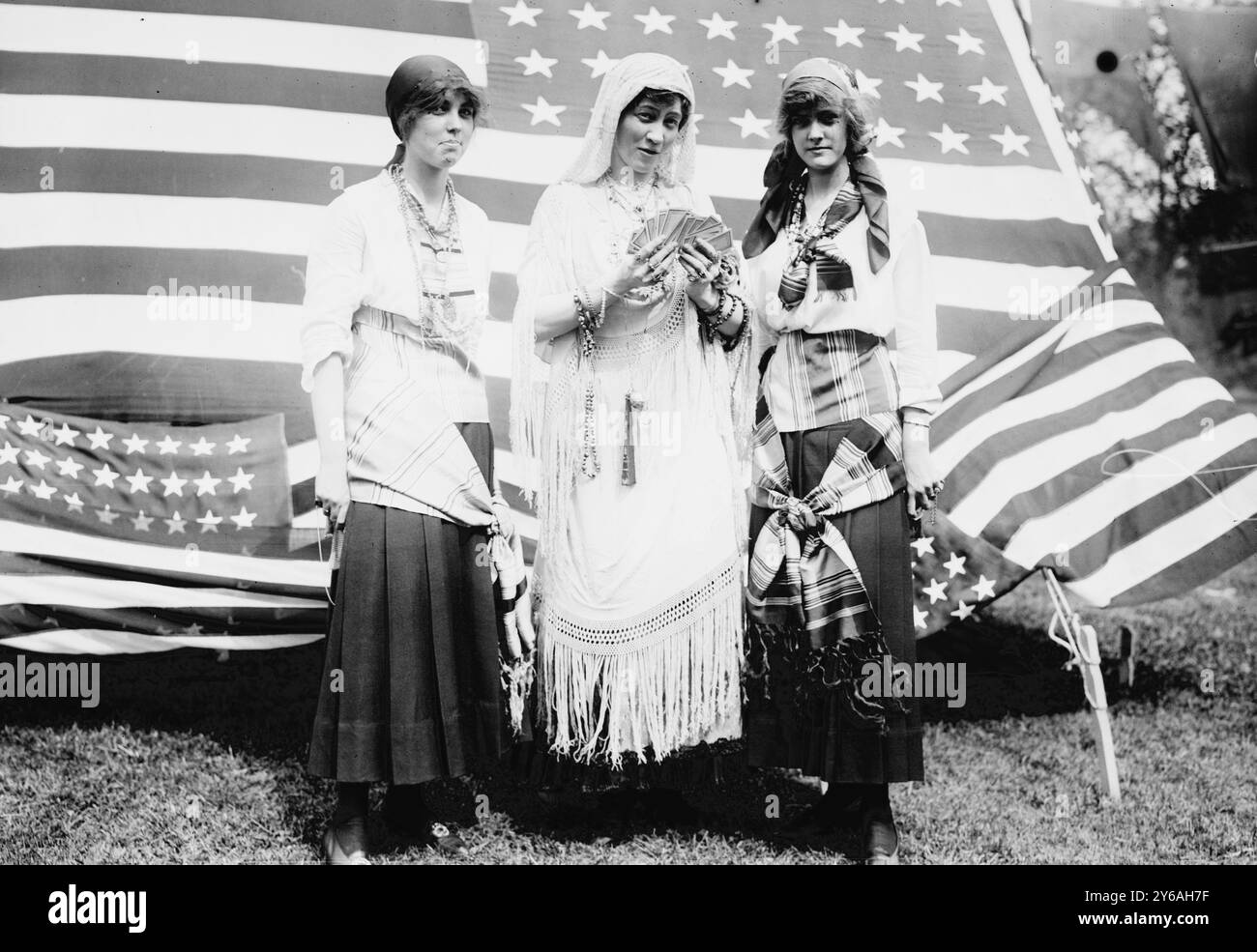 Virginia Pritchard, Sue Spiller, Gertrude Watson, Photo shows three ...