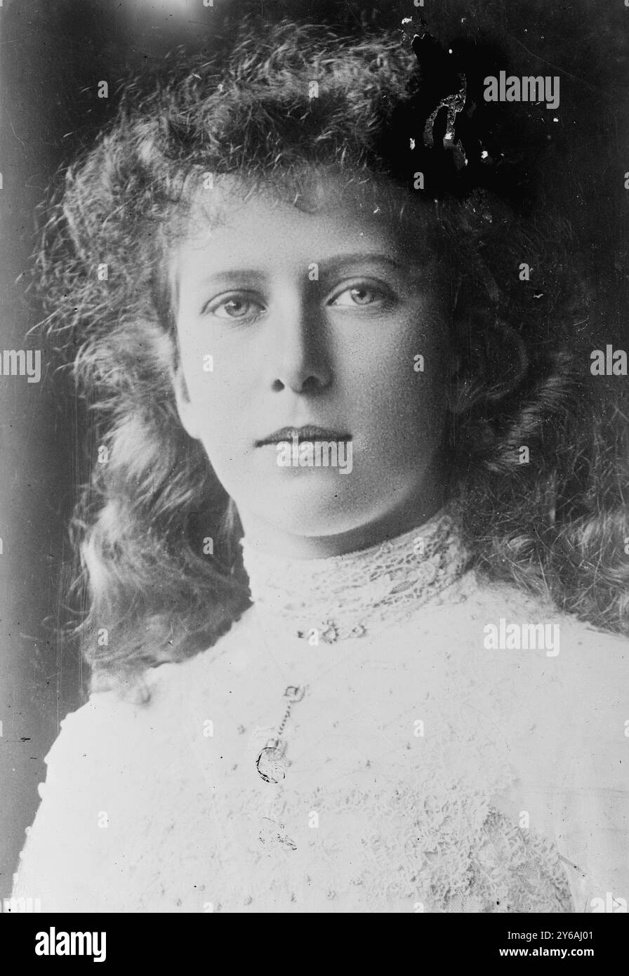 Princess Mary, Photograph shows Princess Mary, Princess Royal and ...