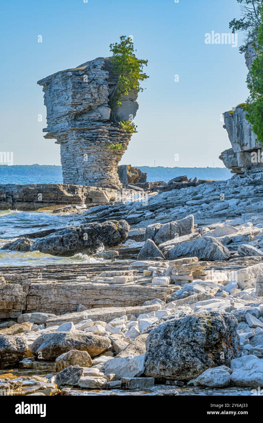 Rock formations on Flowerpot Island part of Fathom Five National Park ...