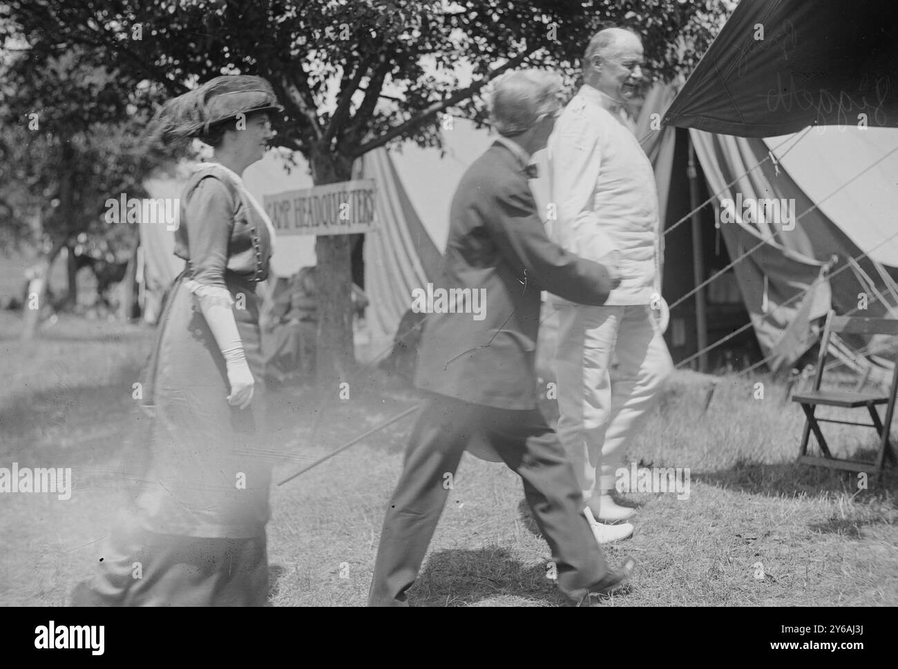 Vice Pres't & Mrs. Marshall, Gen. Leggett i.e., Liggett, Photo shows ...