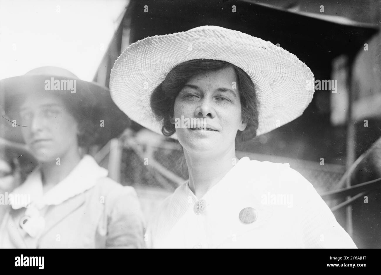 Photo shows miss e Black and White Stock Photos & Images - Alamy