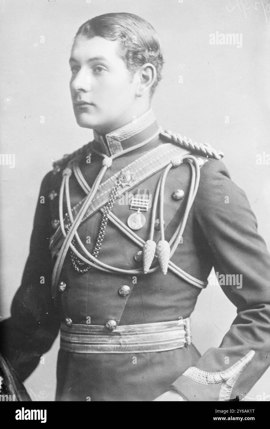 Lord sassoon Black and White Stock Photos & Images - Alamy