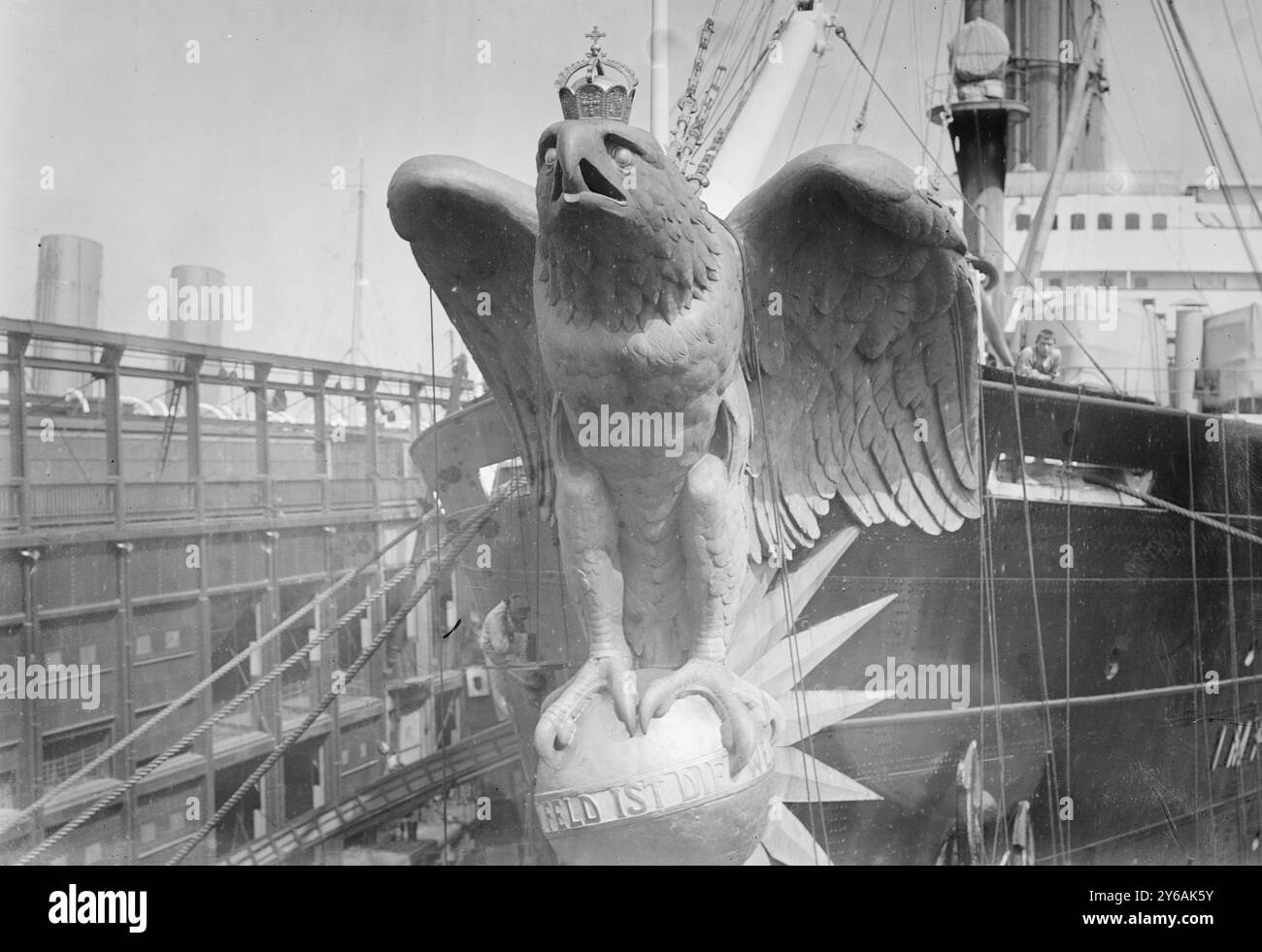 IMPERATOR - figurehead, Photo shows the figurehead of the S.S ...