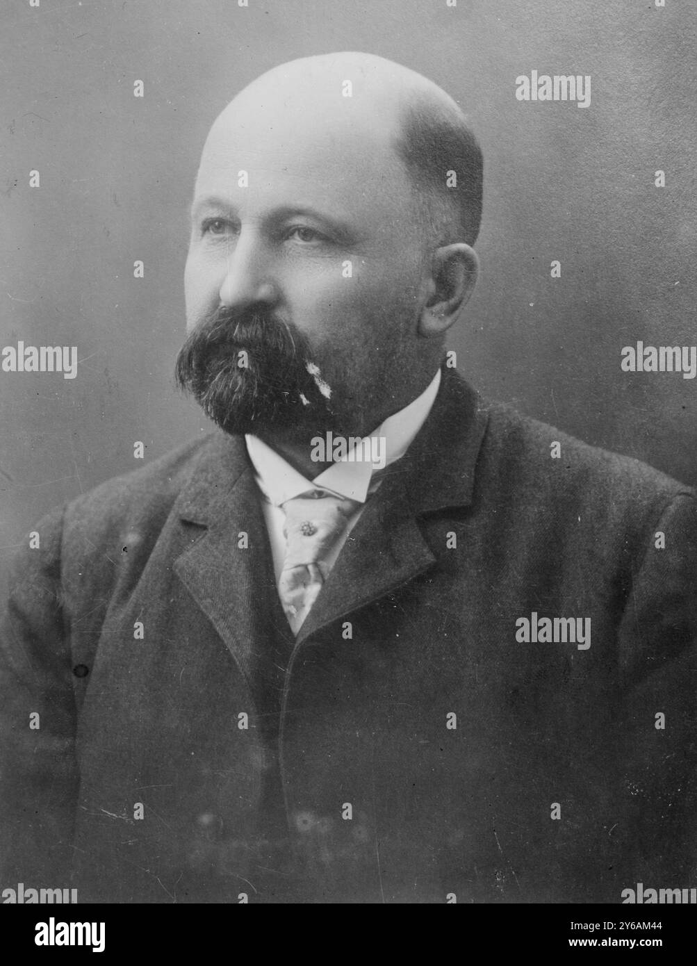 W 7 7 26 Black and White Stock Photos & Images - Alamy