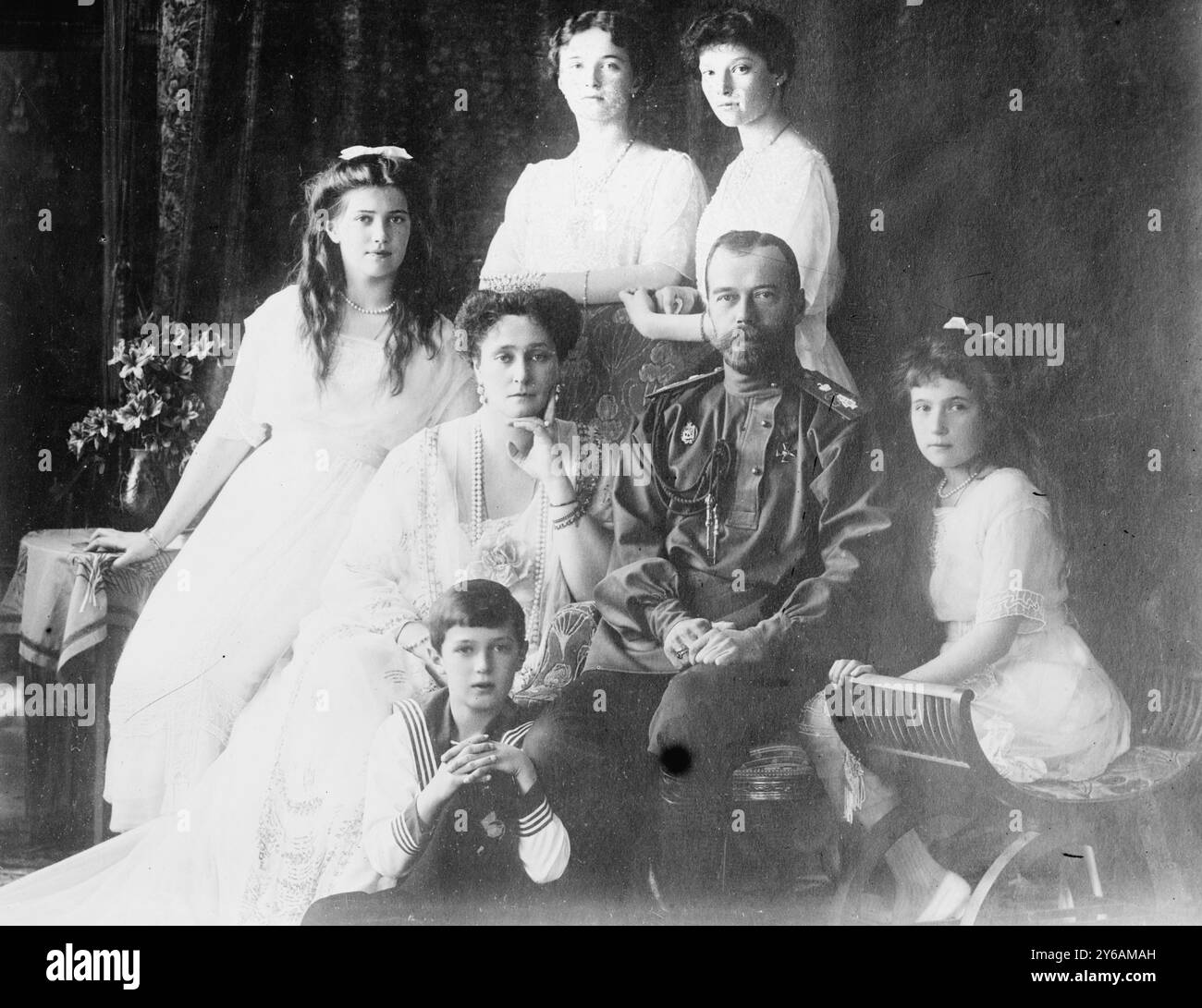 Russian Royal Family, Photo shows members of the Romanovs, the last ...