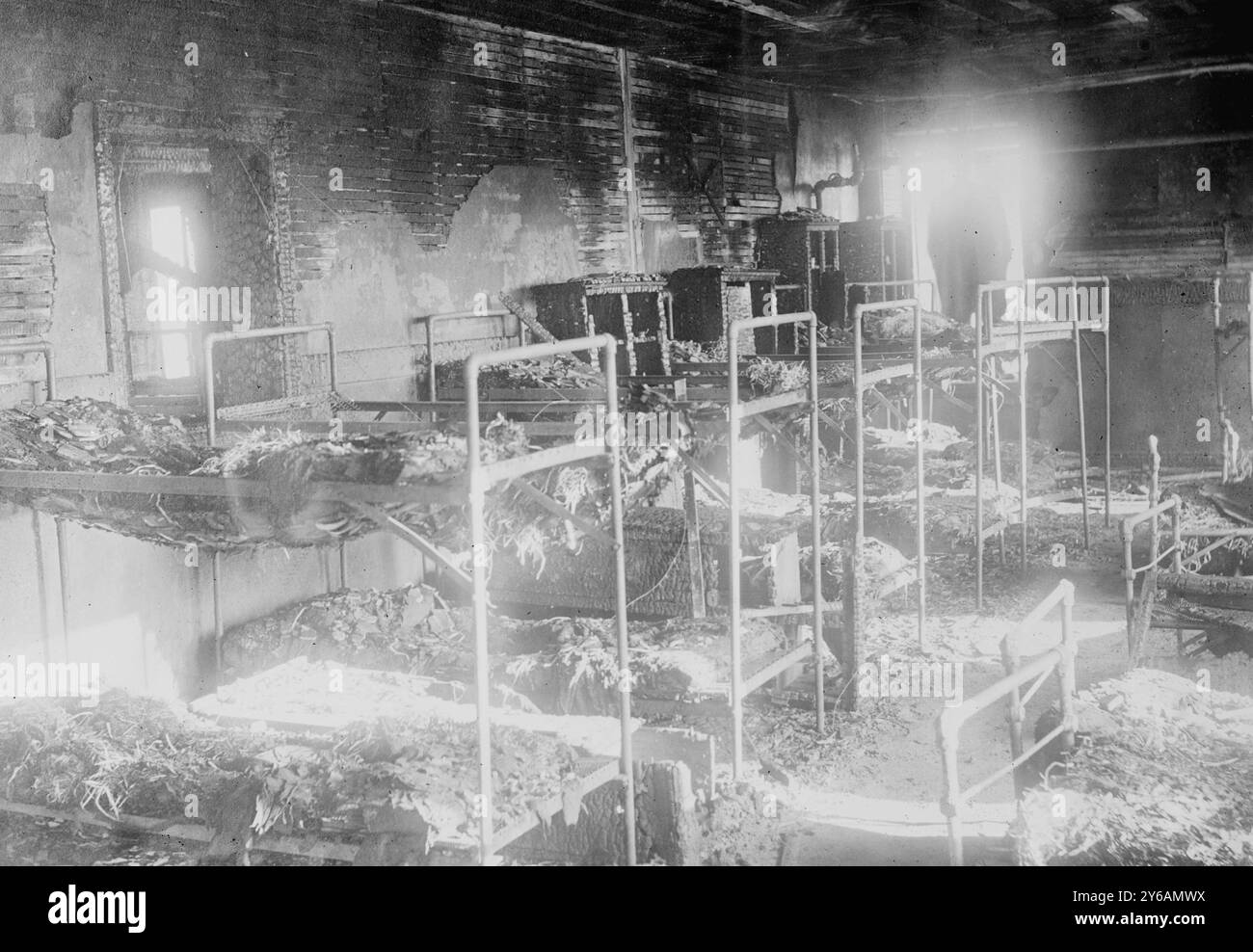 Room 1 3 Black and White Stock Photos & Images - Alamy