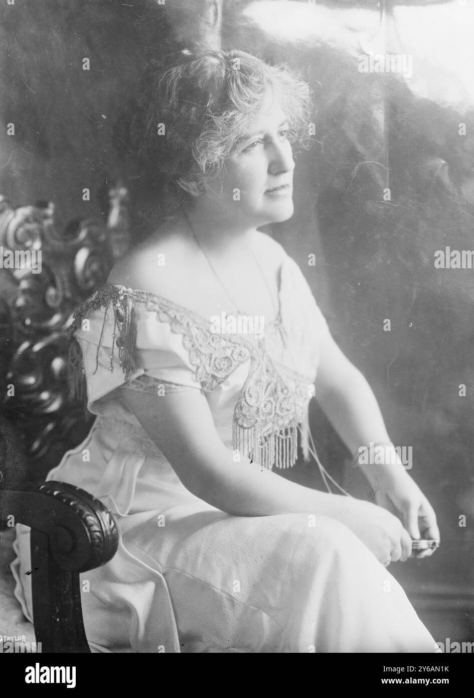 Mrs helen gardner hi-res stock photography and images - Alamy