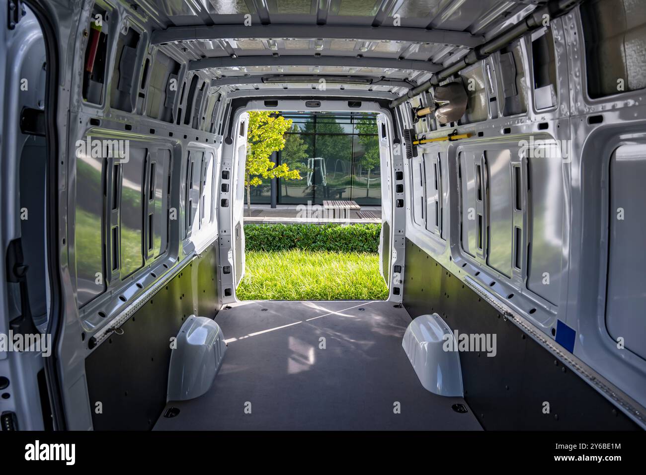 Industrial local carrier compact white maneuverable and economical ...