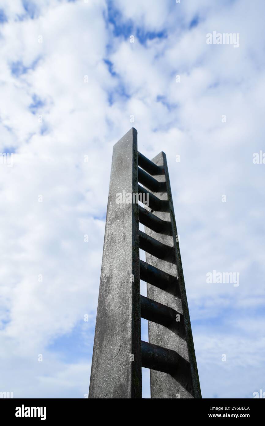 Ladder to heaven. Ladder high up into the sky Stock Photo - Alamy