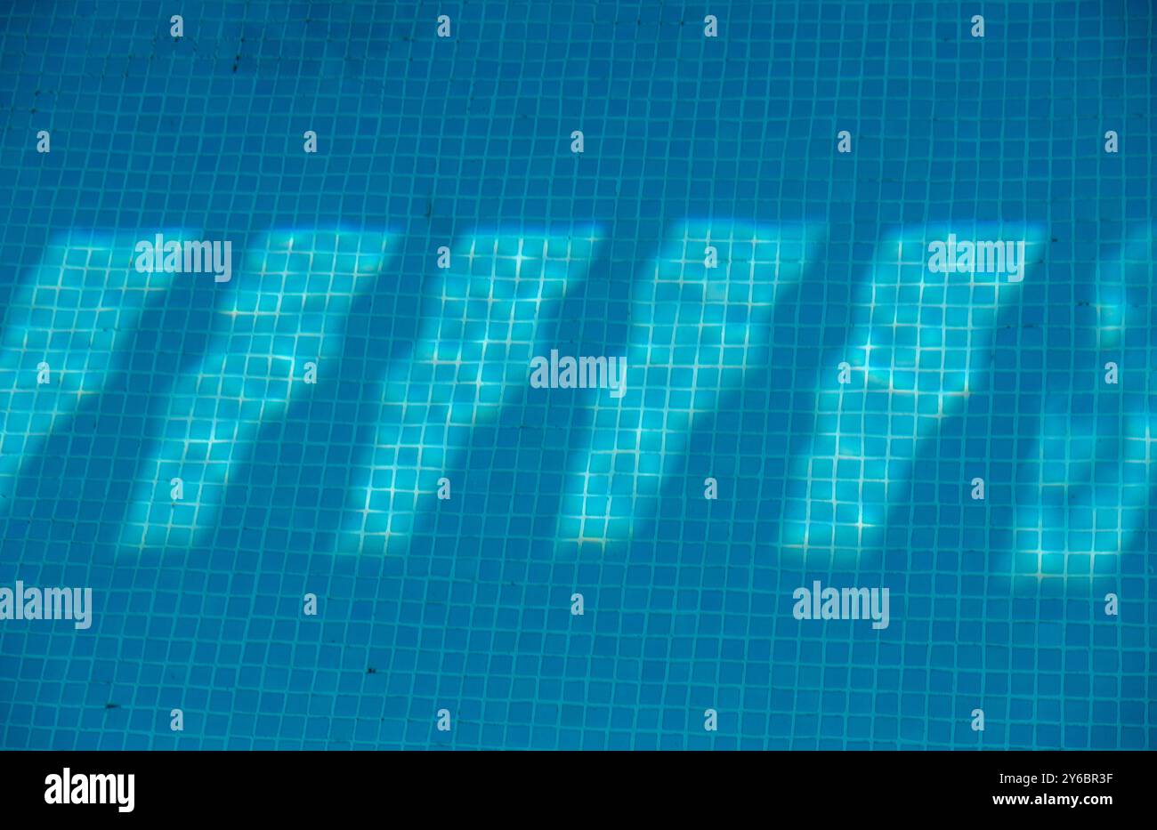 Shadow at bottom of pool hi-res stock photography and images - Alamy