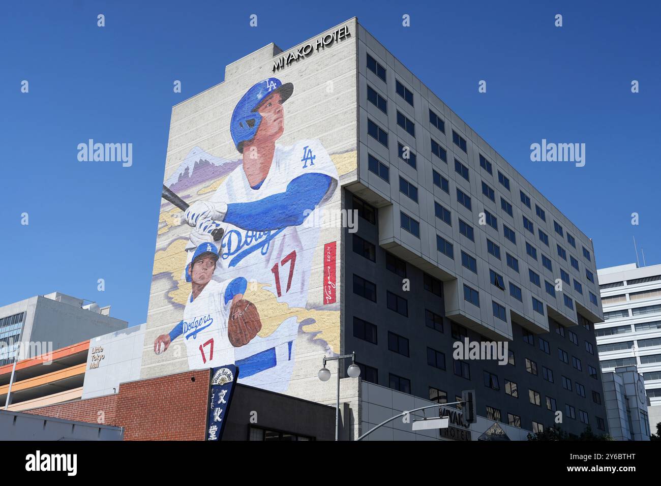 A mural of Los Angeles Dodgers player Shohei Ohtani on the side of the ...