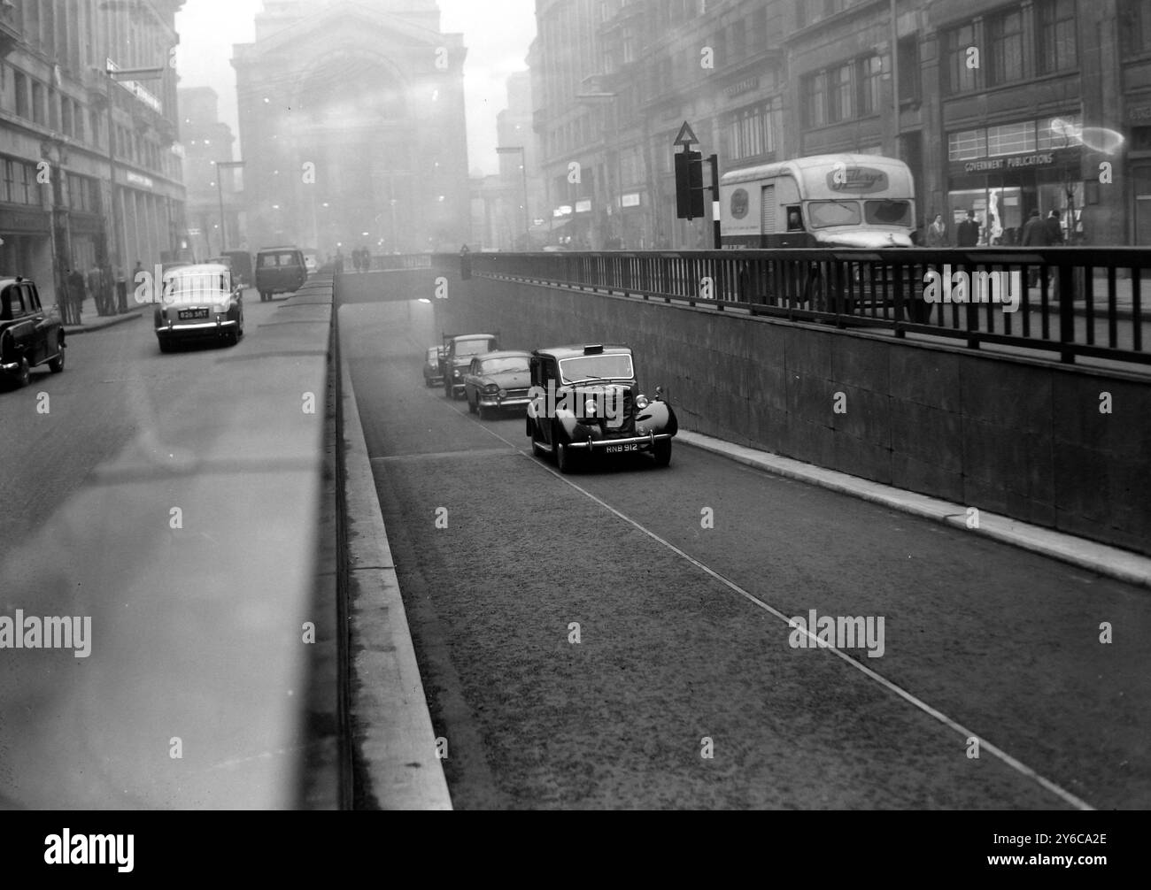 STRAND-WATERLOO SHORT CUT LONDON: Traffic streams out of the Kingsway ...