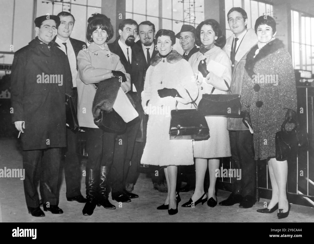 Pop groups sixties hi-res stock photography and images - Alamy