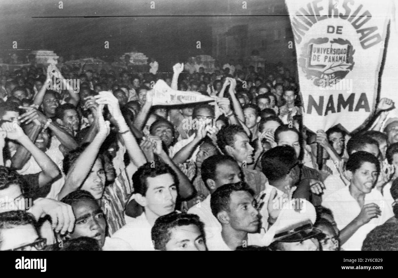RIOTS AT PRESIDENTIAL PALACE STUDENTS RIOTS IN PANAMA CITY ; 16 JANUARY ...