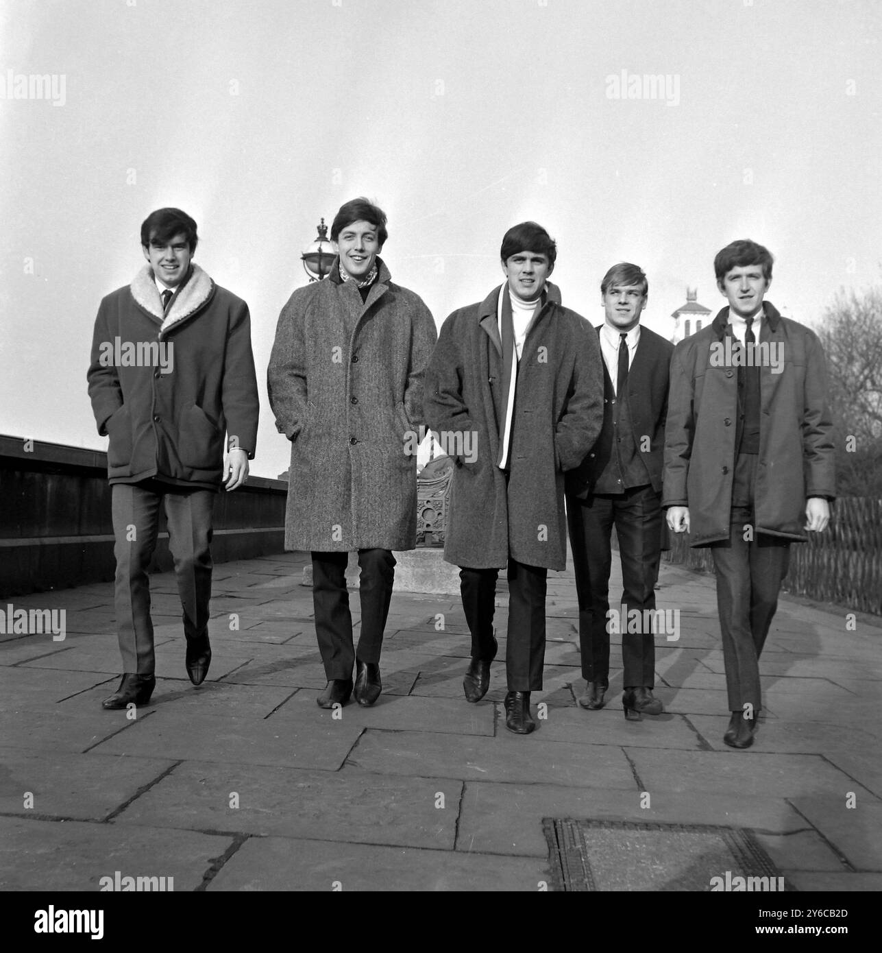 THE DAVE CLARK FIVE - DENNIS PAYTON, MIKE SMITH, DAVE CLARK, LEN ...