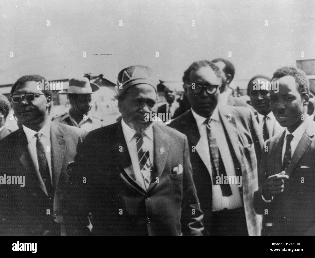 KENYAN PREMIER AFRICAN LEADER JOMO KENYATTA WITH PRESIDENT JULIUS ...