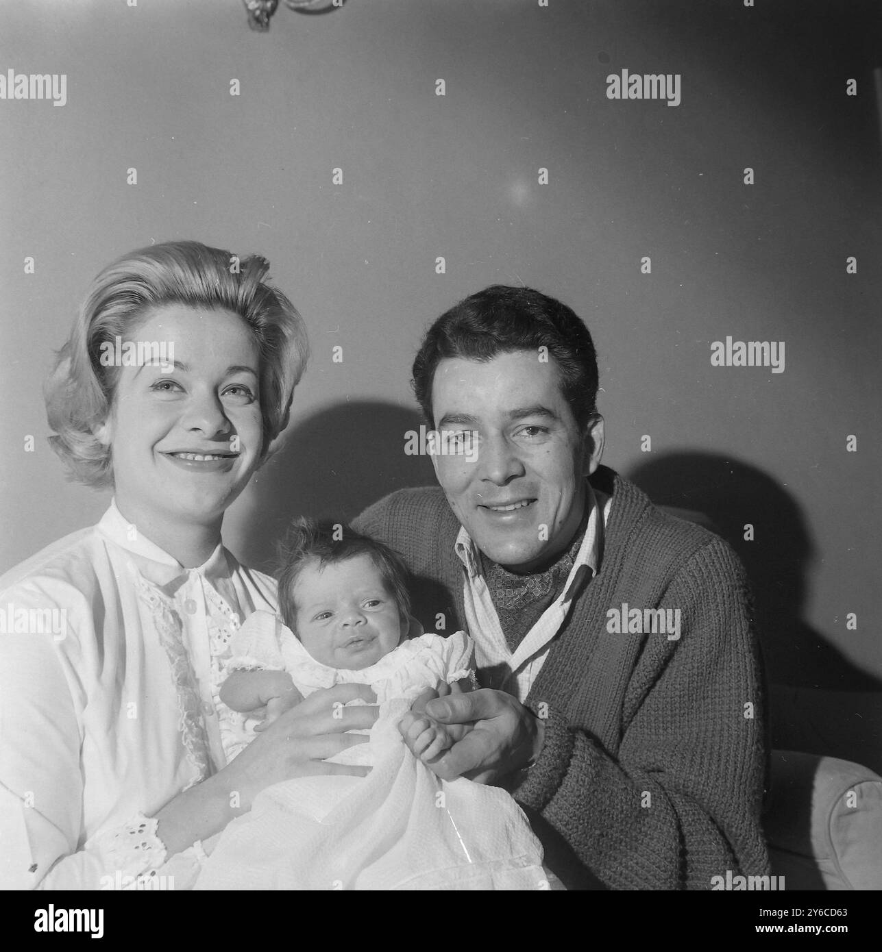 EDWARD DE SOUZA WITH WIFE MIRANDA CONNELL AND DAUGHTER EMMA LOUISE DE ...