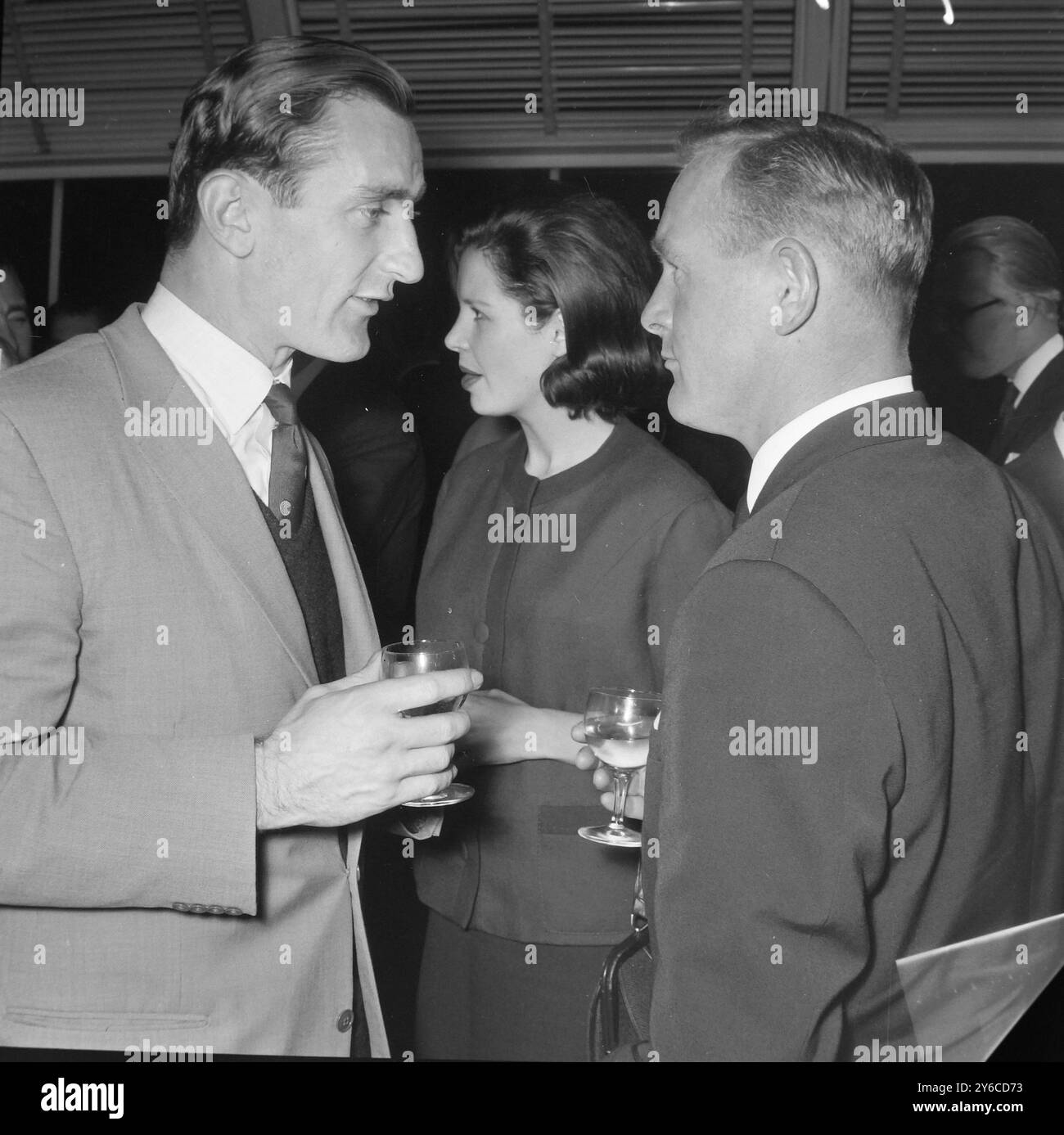 PETER RICHARDSON, TED DEXTER WITH WIFE AT LONDON AIRPORT / ; 3 JANUARY ...