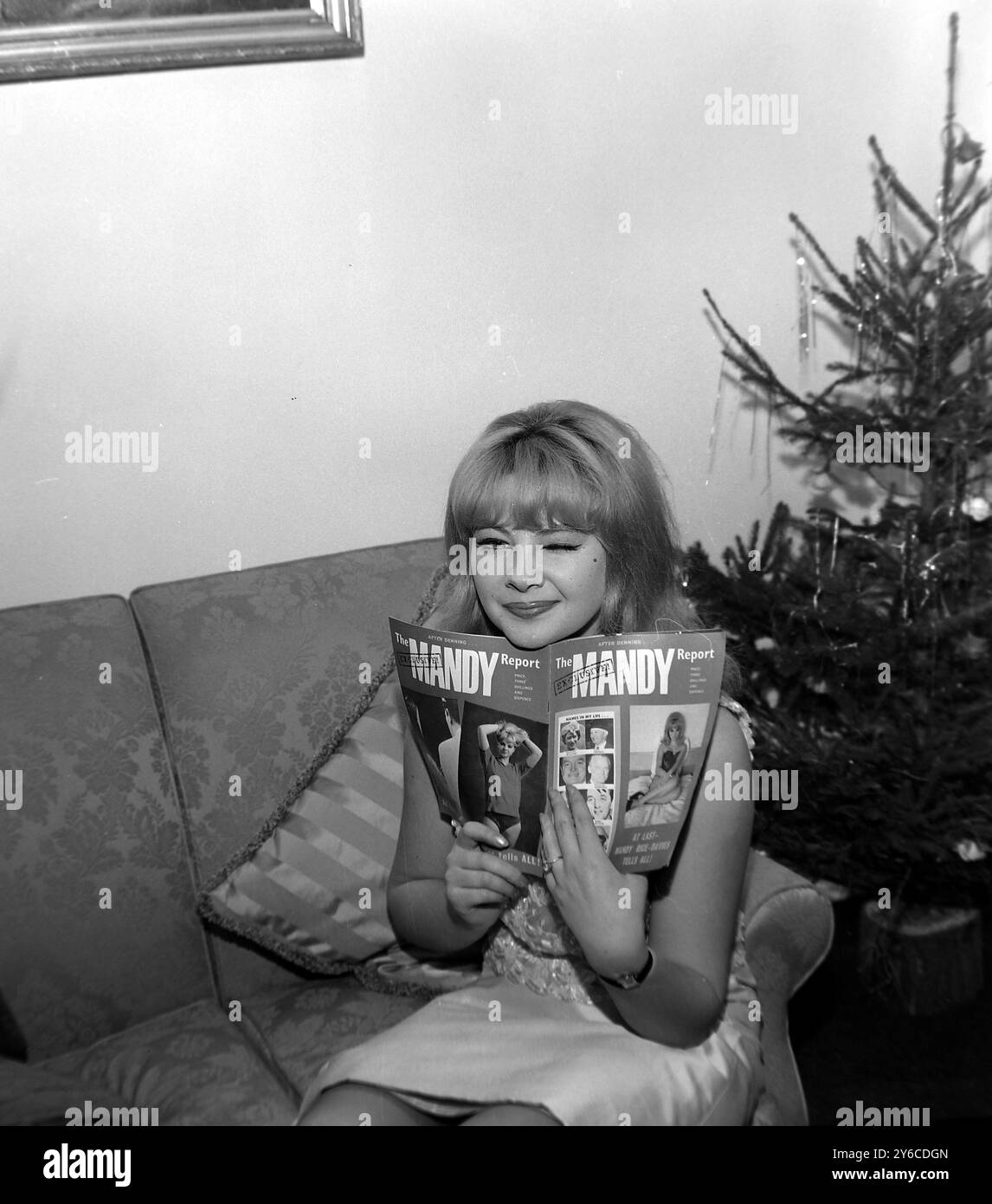 MANDY RICE DAVIES LADY HAMILTON OF 1963 / ; 31 DECEMBER 1963 Stock ...