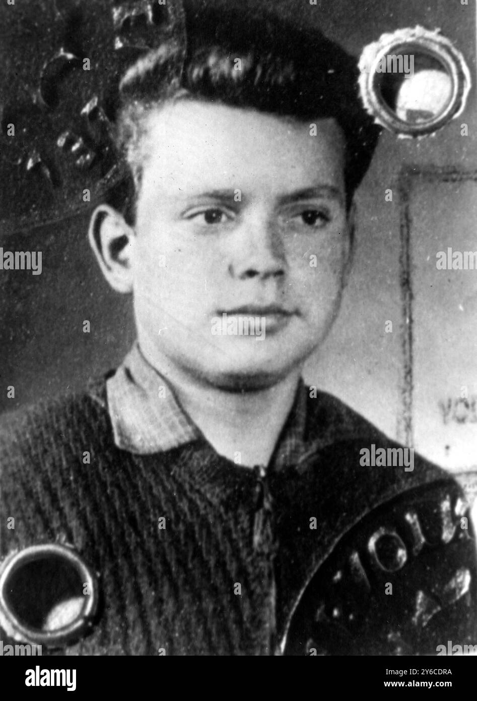 PAUL SCHULTZ WHO WAS SHOT TRYING TO ESCAPE FROM EAST BERLIN ; 31 ...