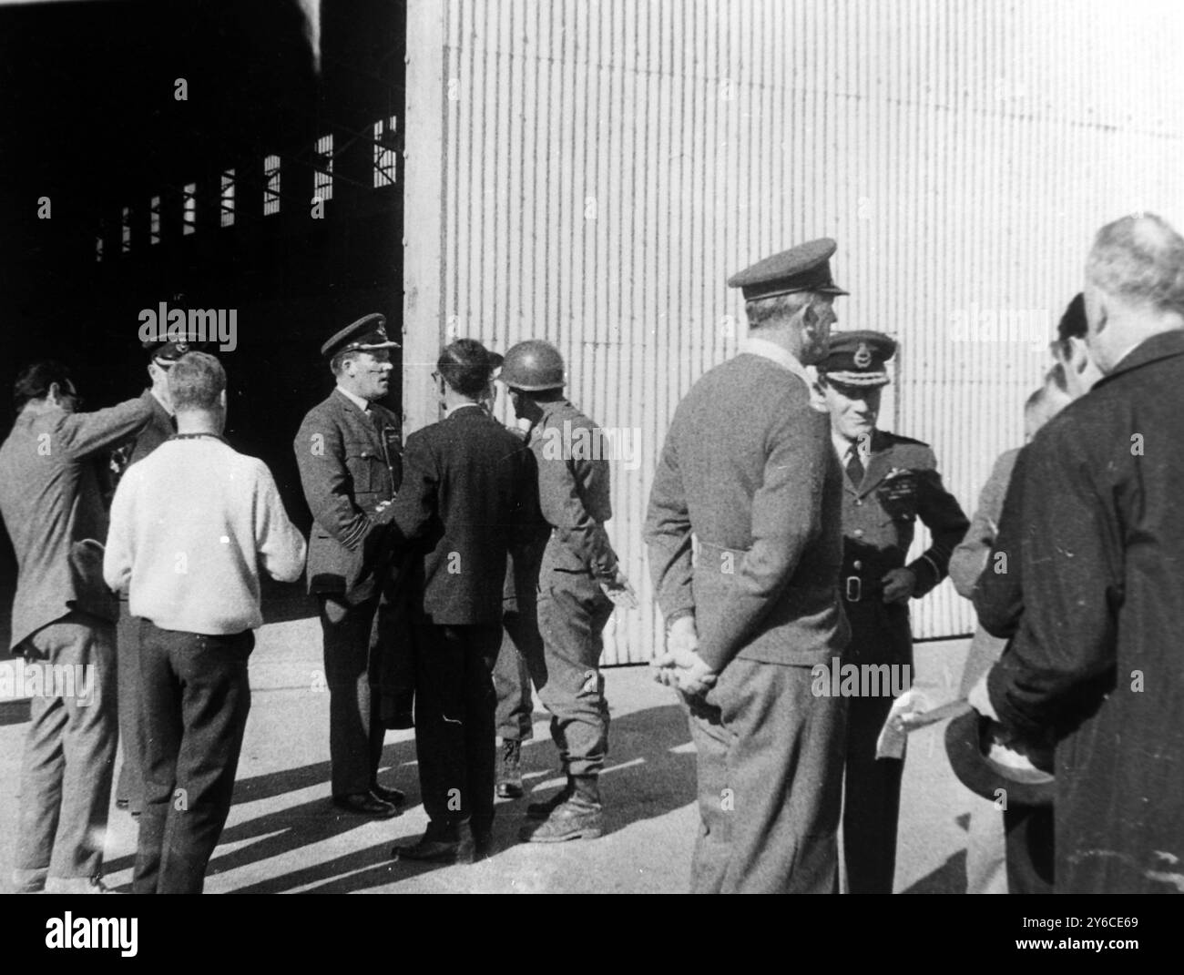 General peter young cyprus hi-res stock photography and images - Alamy