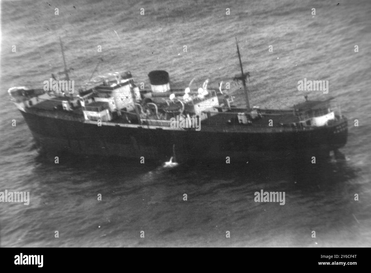 SHIP DISASTER GREEK LUXURY LINER LAKONIA ON FIRE - MEHDI SEARCHING FOR ...