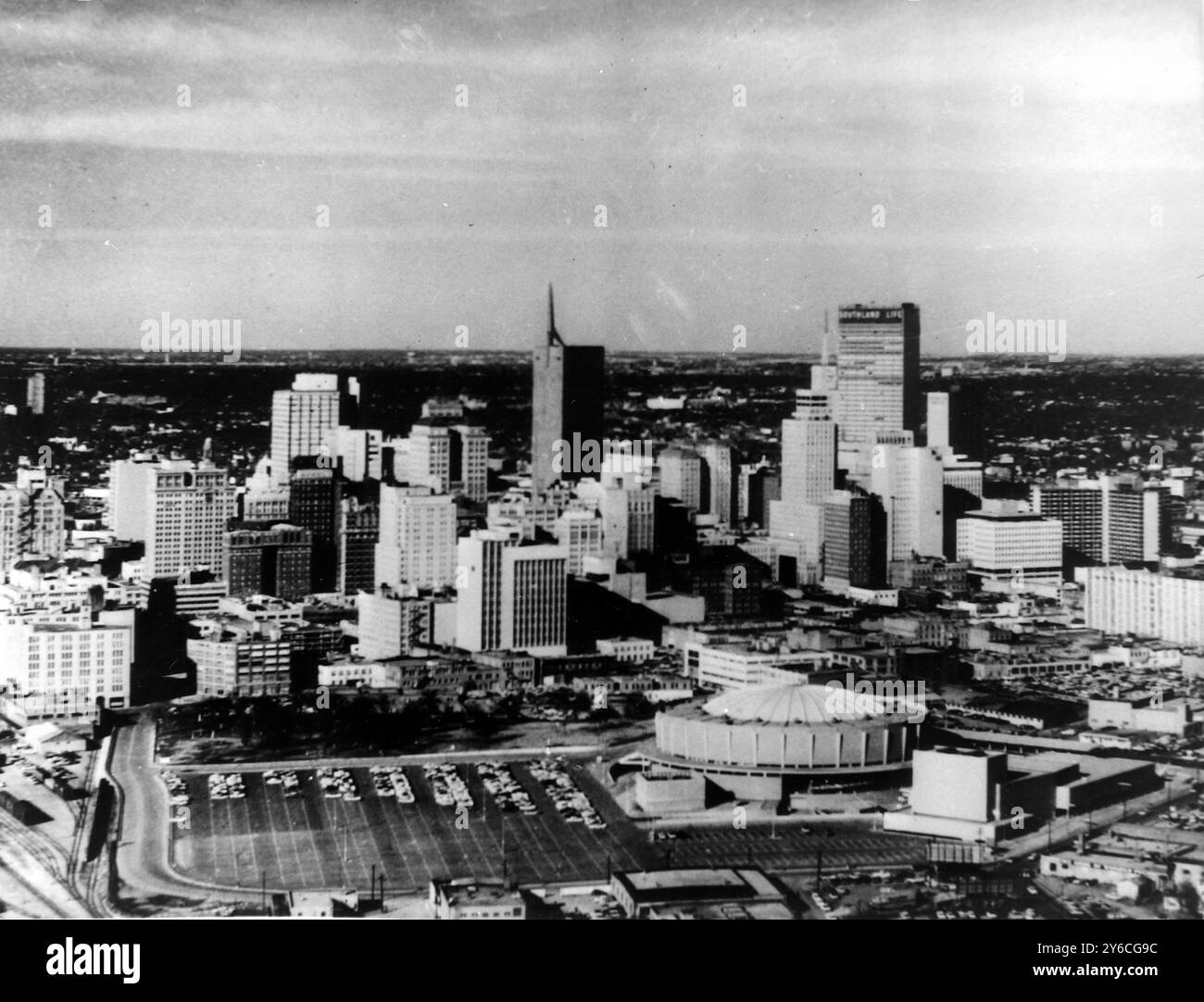 VIEW OF DOWNTOWN DALLAS, TEXAS / ; 13 DECEMBER 1963 Stock Photo - Alamy