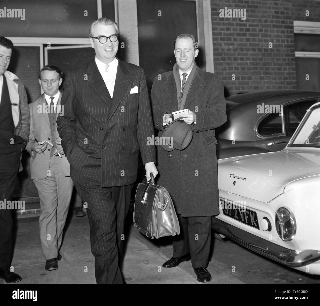 LORD MANCROFT AT UNIVERSITY HOUSE IN LONDON / ; 10 DECEMBER 1963 Stock ...