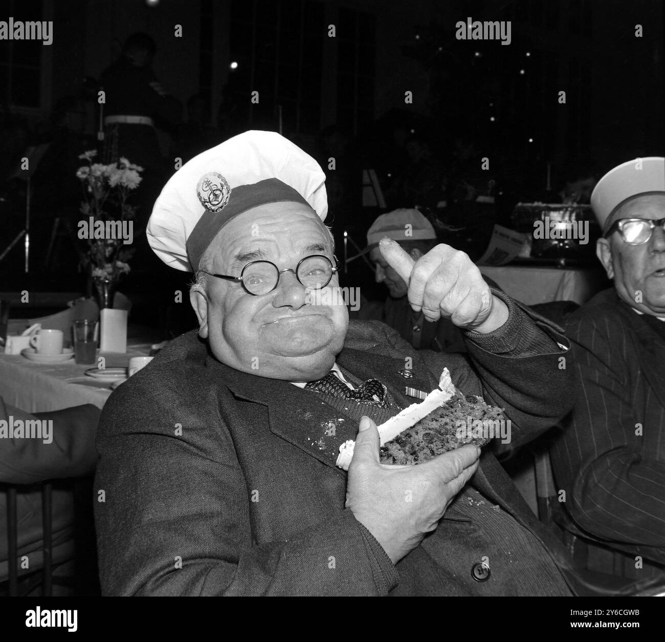 10 DECEMBER 1963 - - HARRY ELLIS FROM THE STAR AND GARTER HOME FOR ...