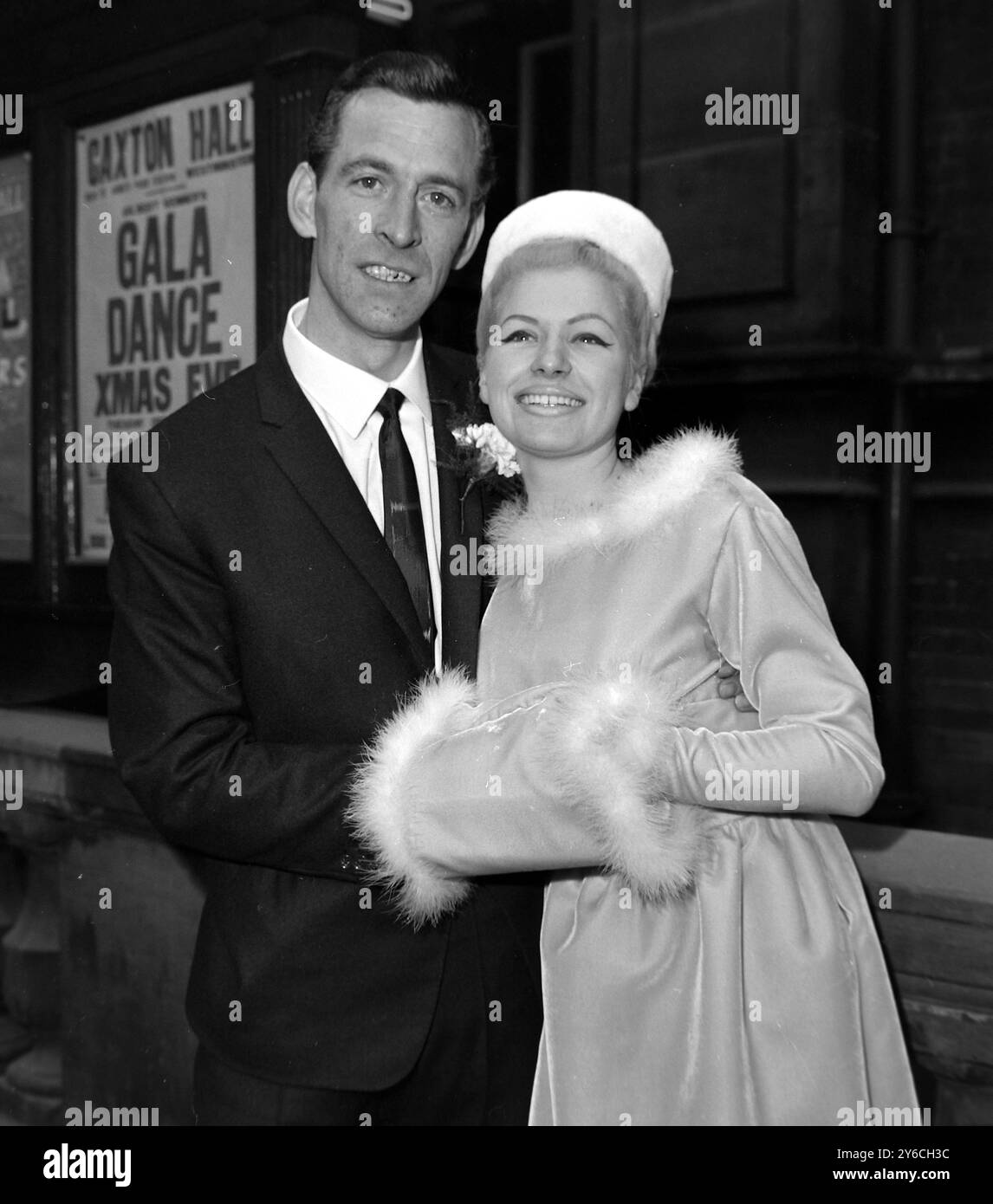 BRIAN ADAMS AND VYVYAN DUNBAR - WEDDING IN LONDON ; 9 DECEMBER 1963 ...