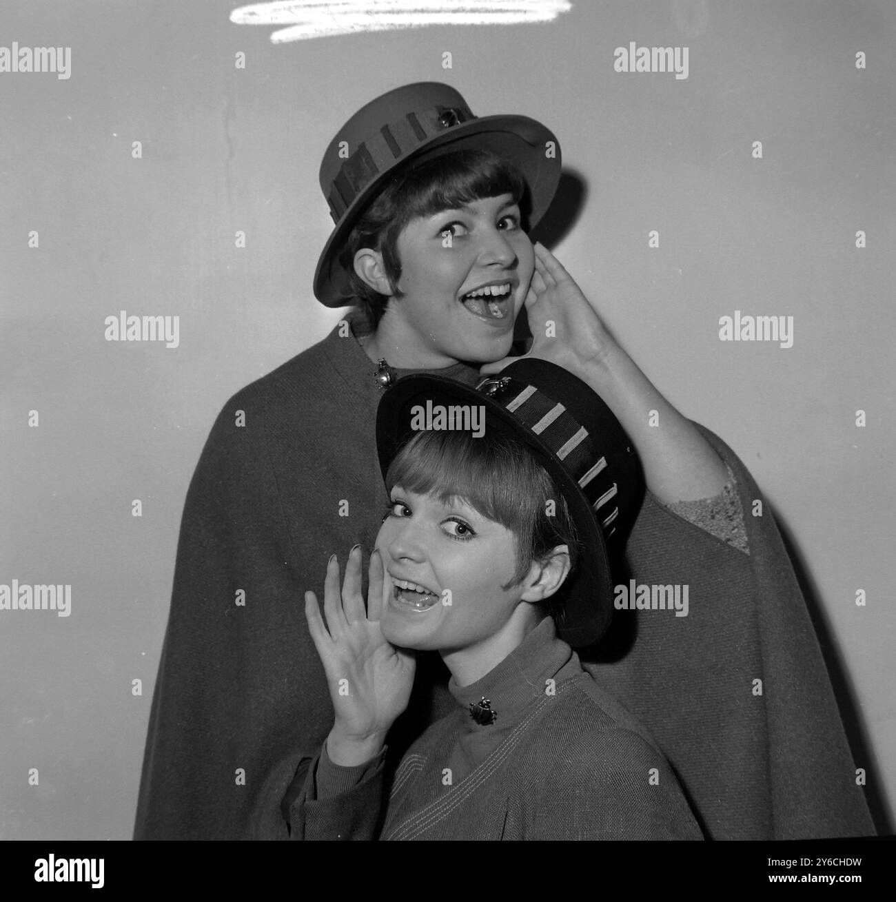 BRENDA CLARK AND BERYL GREENE IN LONDON / ; 4 DECEMBER 1963 Stock Photo ...