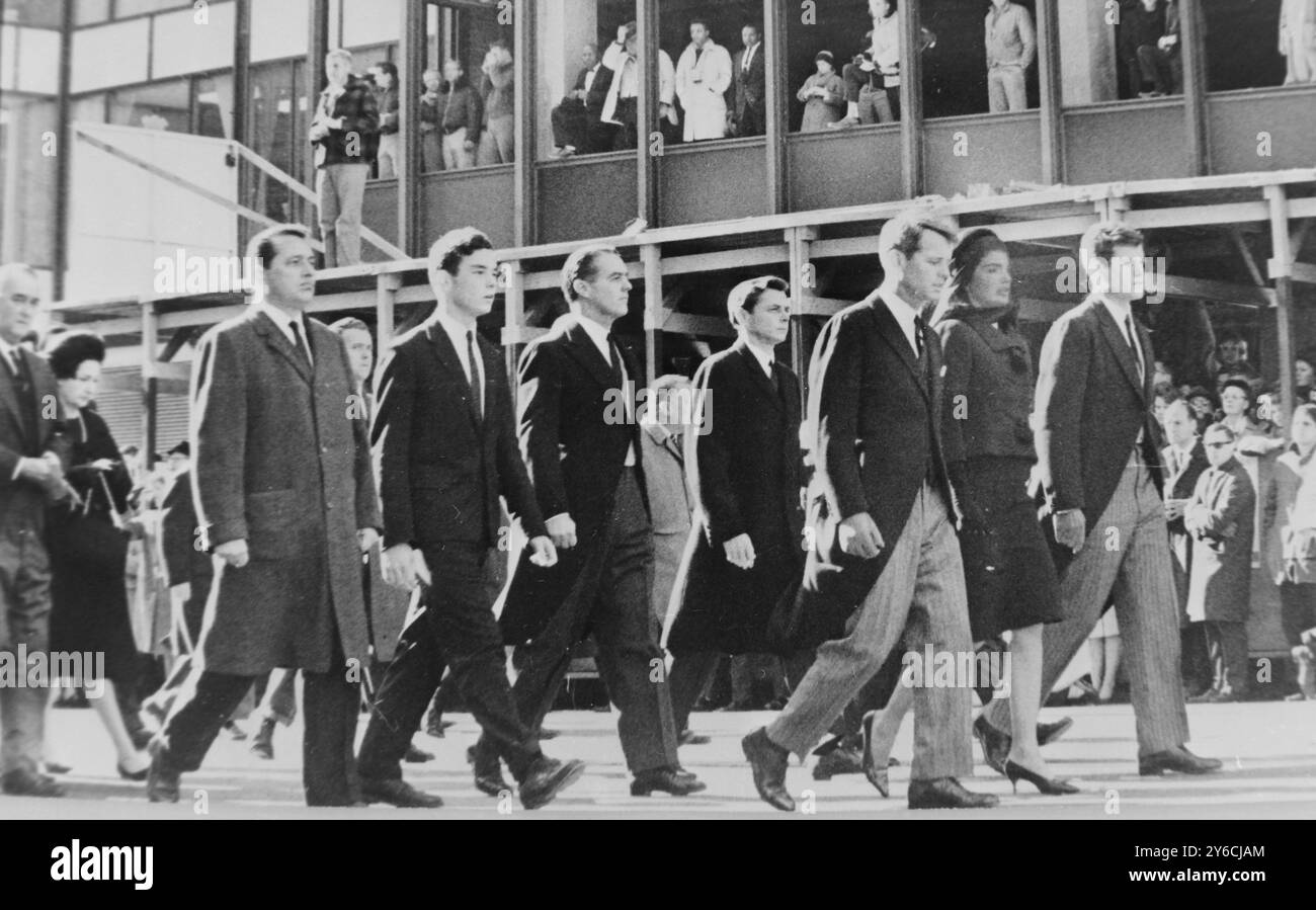 FUNERAL OF US AMERICAN PRESIDENT JOHN F KENNEDY JFK IN WASHINGTON ...