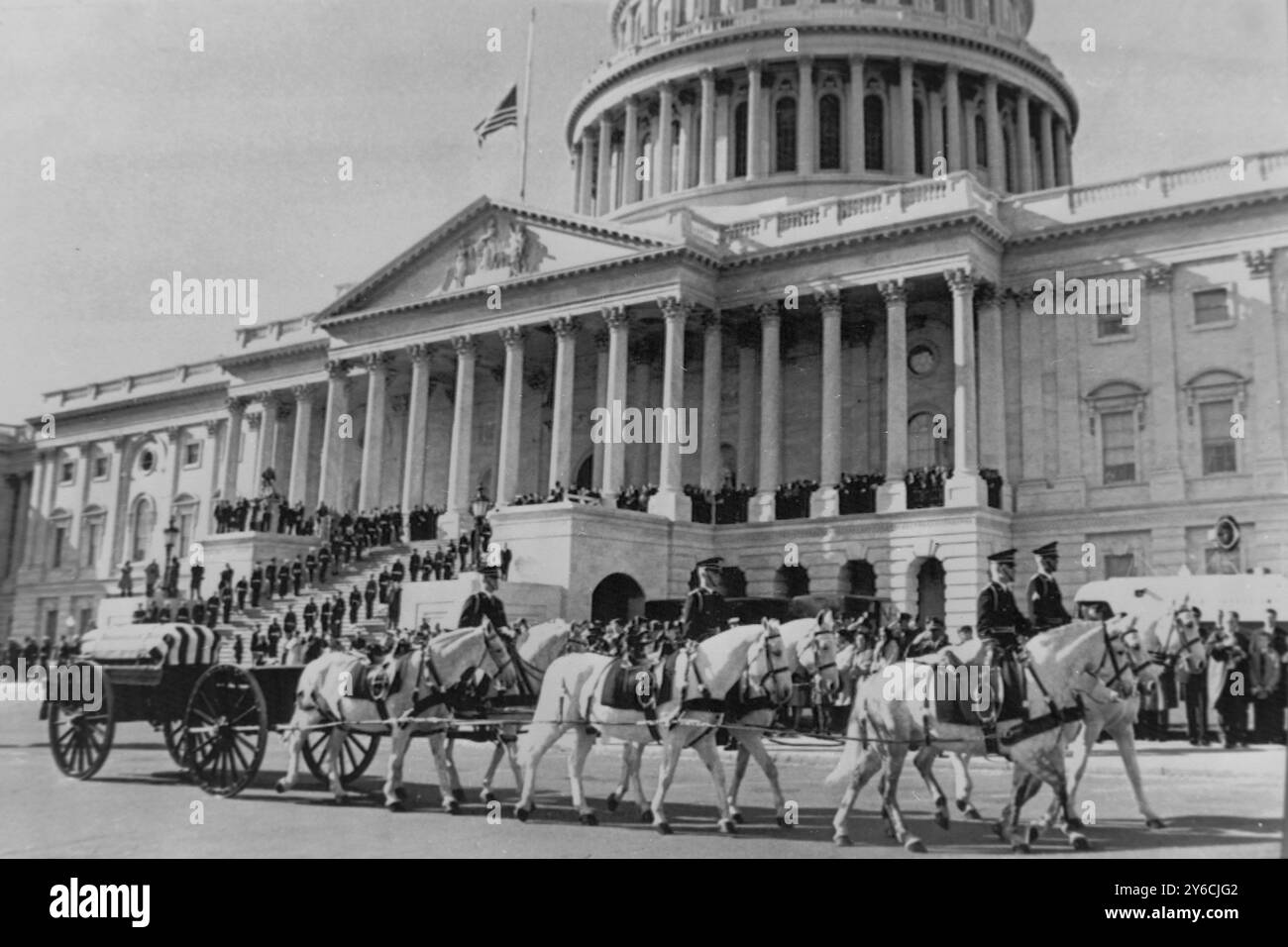 FUNERAL OF US AMERICAN PRESIDENT JOHN F KENNEDY JFK - COFFIN LEAVING ...