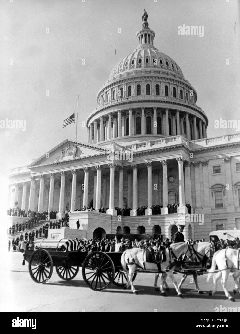 FUNERAL OF US AMERICAN PRESIDENT JOHN F KENNEDY JFK IN WASHINGTON ...