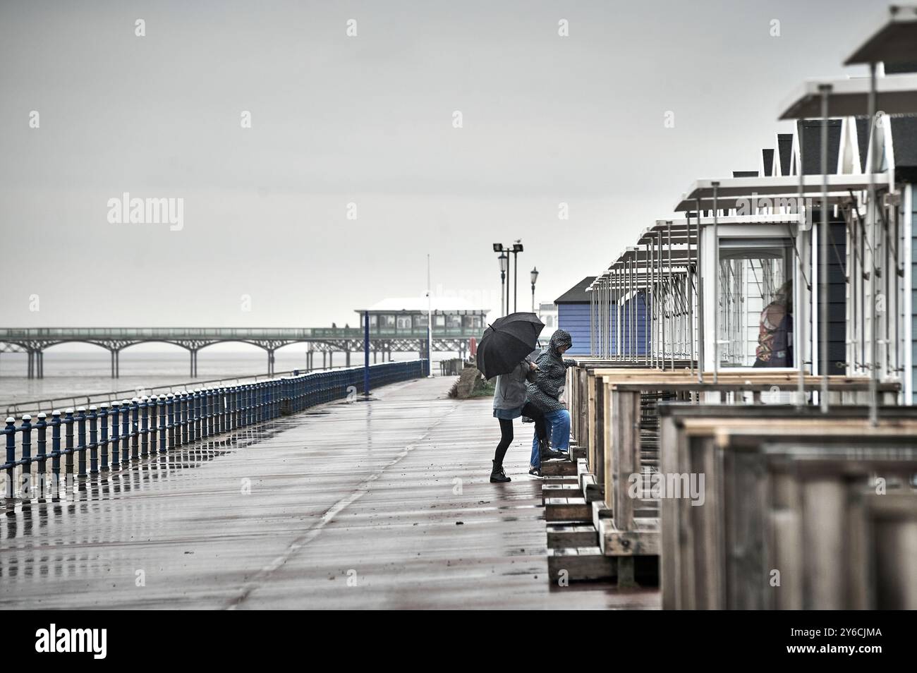 Keeping wet clothes hi-res stock photography and images - Alamy