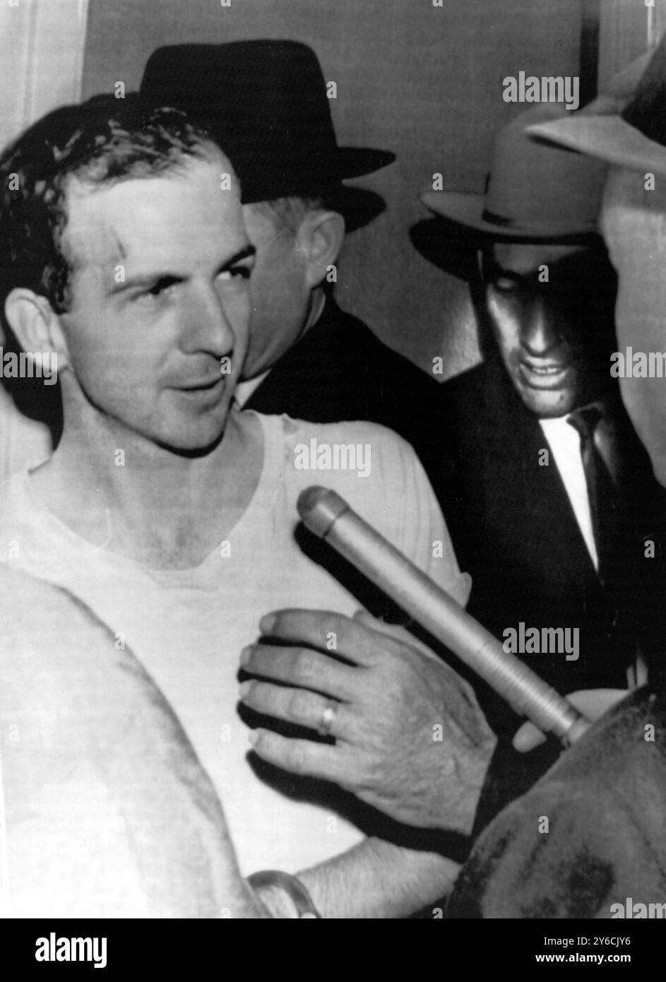 LEE HARVEY OSWALD INTERVIEWED AFTER BEING ACCUSED OF KILLING US ...