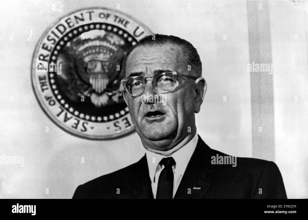 US AMERICAN PRESIDENT LYNDON B JOHNSON FIRST PROCLAMATION IN WASHINGTON ...