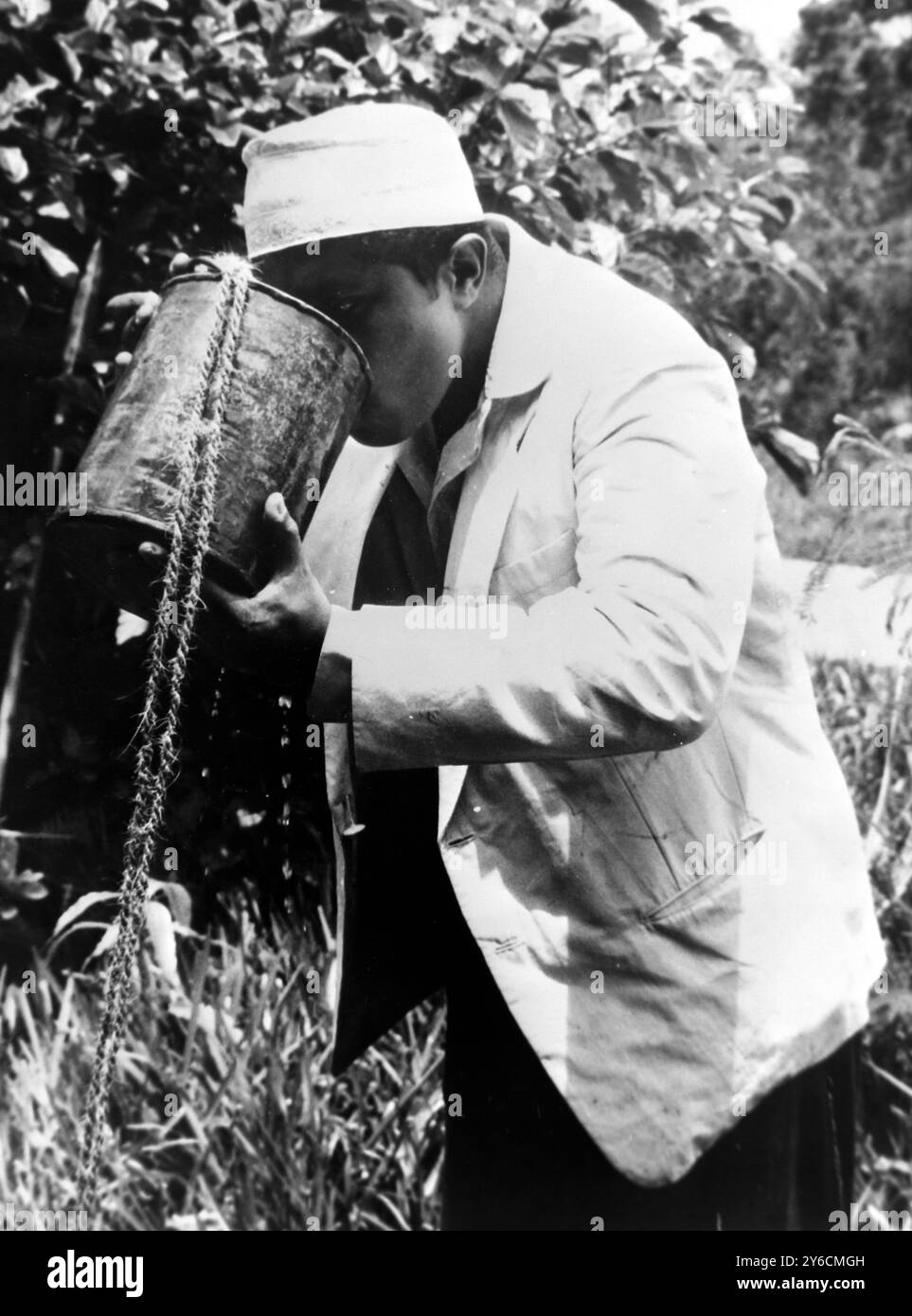 SULTAN OF ZANZIBAR SEYYID JAMSHID BIN ABDULLAH ON A PIG HUNT ; 18 ...