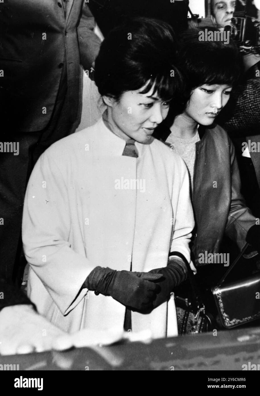 MADAME NGO DINH NHU FROM SAIGON, SOUTH VIETNAM WITH DAUGHTER THUY LEE ...