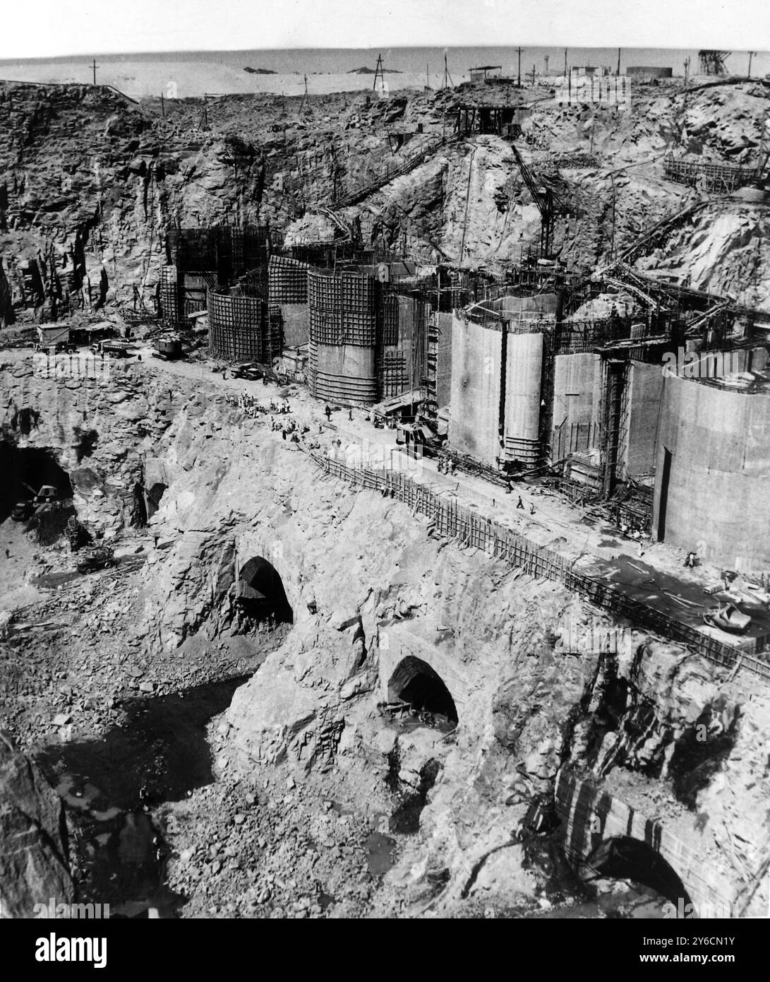 THE ASWAN DAM PROJECT, RIVER NILE VALLEY ; 14 NOVEMBER 1963 Stock Photo ...