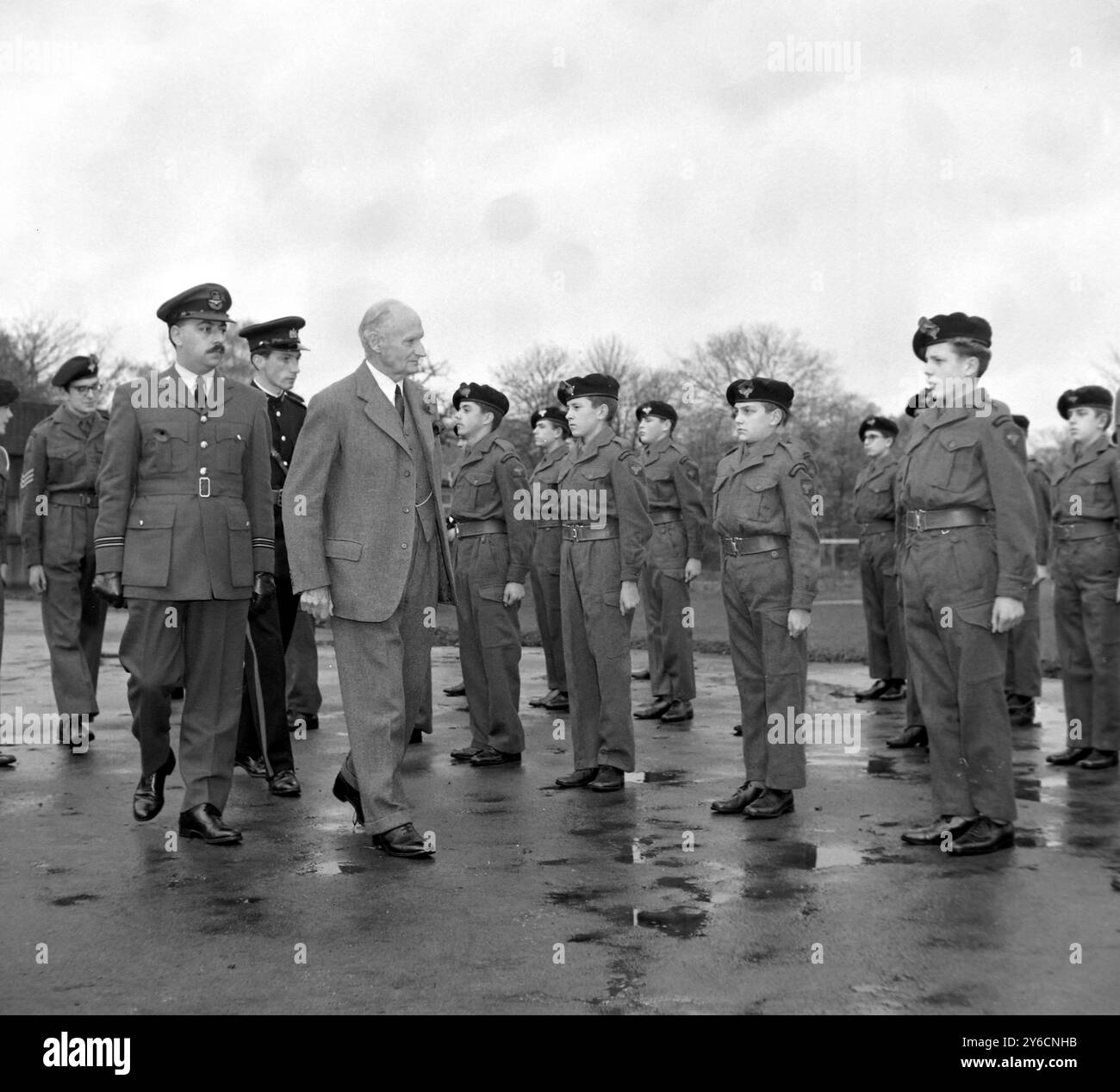 JOHN LAVENDER WITH LORD MONTGOMERY OF ALAMEIN IN HOLLYBUSH HILL SCHOOL ...