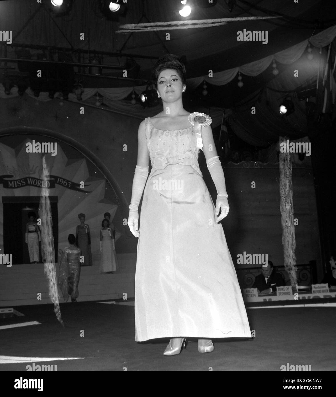BEAUTY MIS CHILE PILAR AGUIRRE WEARING EVENING GOWN AT BEAUTY CONTEST ...