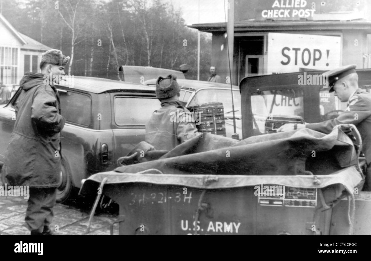 US ARMY ARMY CONVOY BLOCKED BY SOVIET EAST GERMAN GUARDS IN WEST ...